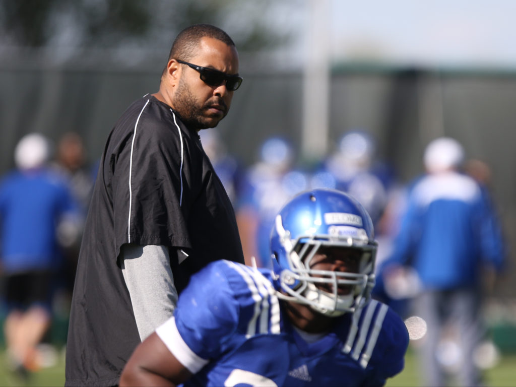 Les Miles keeping David Beaty assistants Tony Hull and Clint Bowen on ...